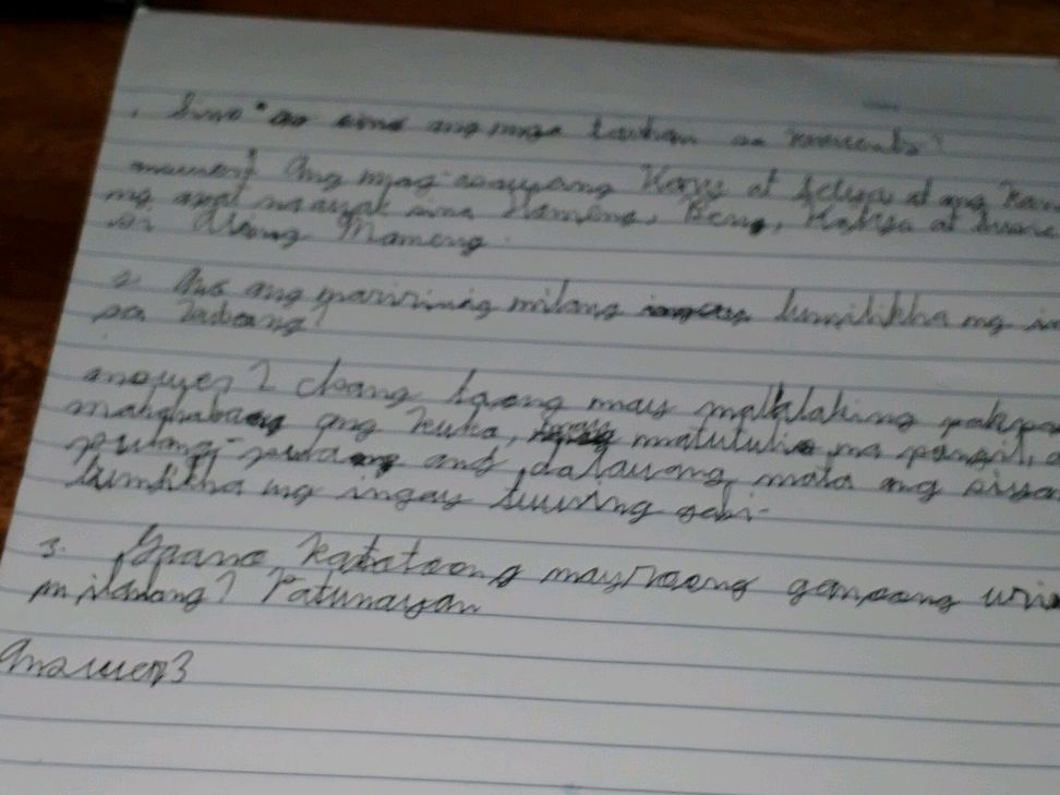 1. Sino ang mga tauhan sa moments? 2. Ano | StudyX