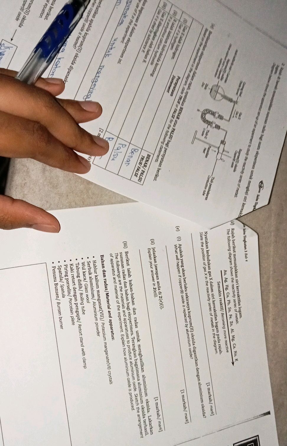 2. Berdasarkan eksperimen dalam rajah, | StudyX