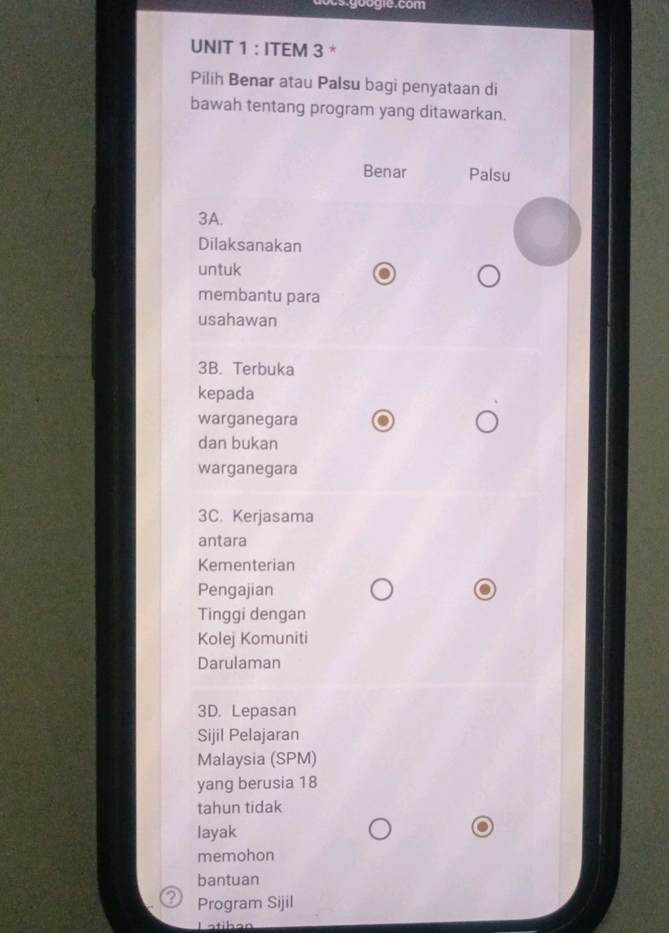 UNIT 1 : ITEM 3 * Pilih Benar atau Palsu | StudyX