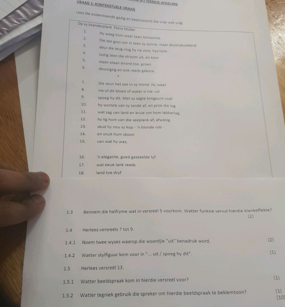 1.3 Benoem die halfryme wat in versreël 5 | StudyX