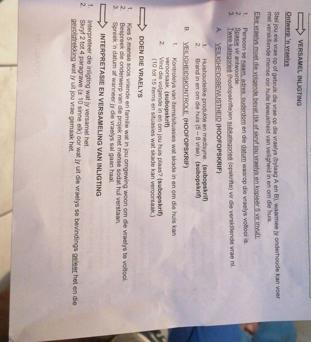 VERSAMEL INLIGTING Ontwerp 'n vraelys Stel