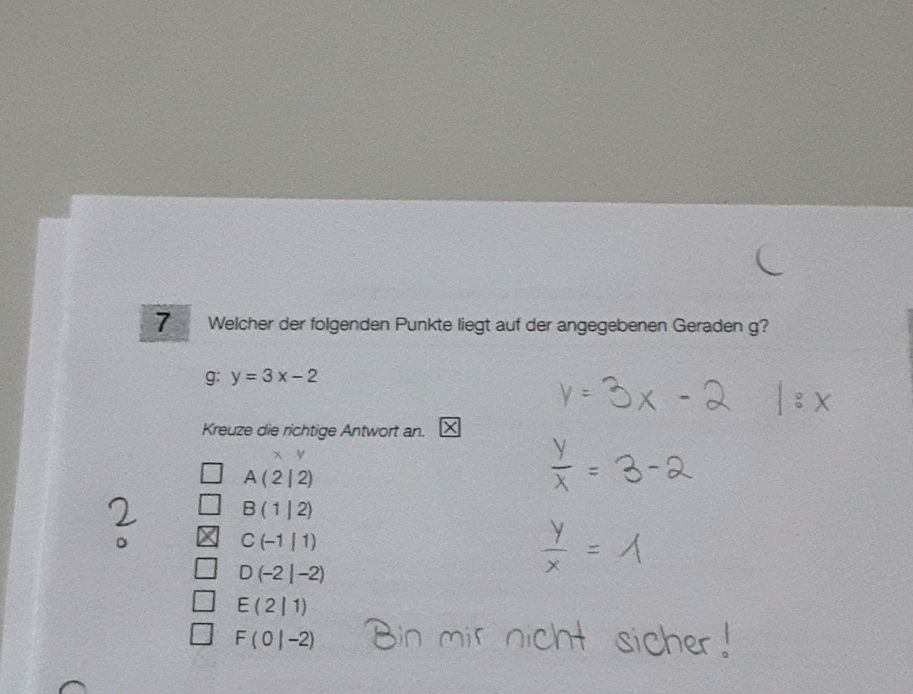 7 Welcher der folgenden Punkte liegt auf der | StudyX