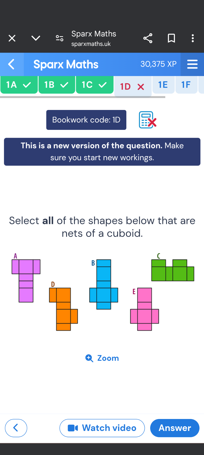 Select all of the shapes below that are nets