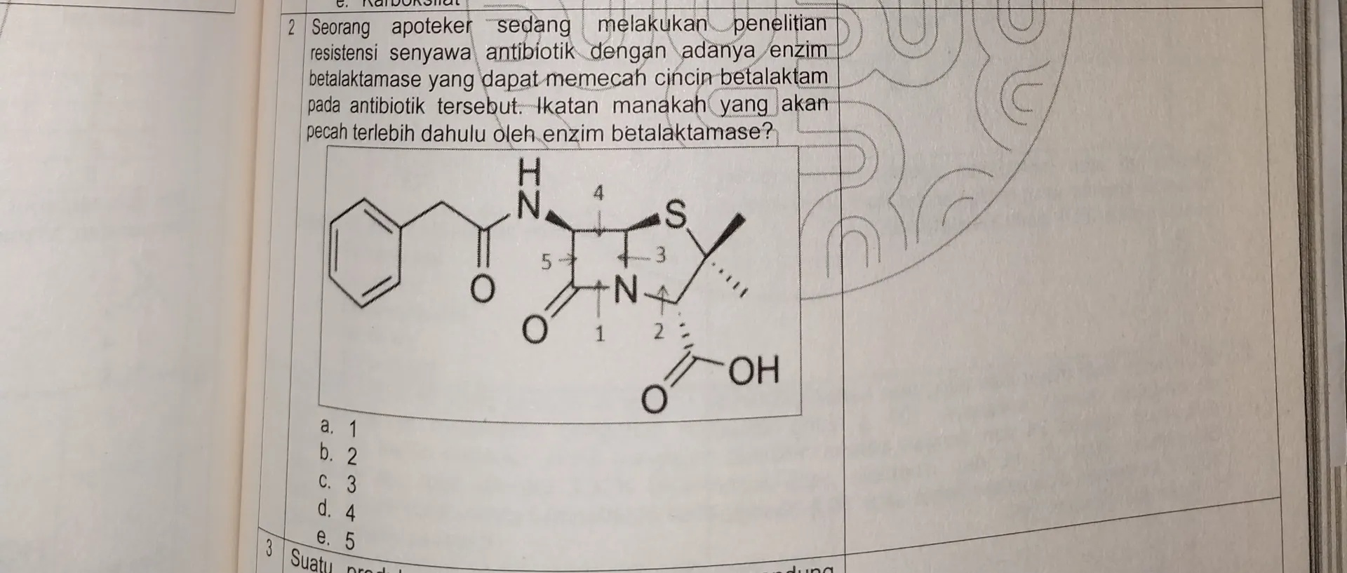 Seorang apoteker sedang melakukan penelitian | StudyX