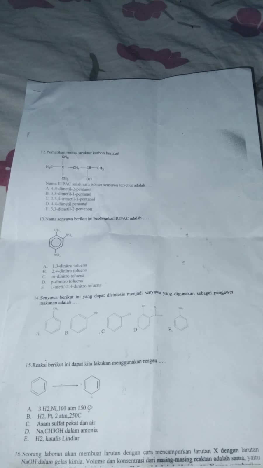 12. Perhatikan rumus struktur karbon | StudyX