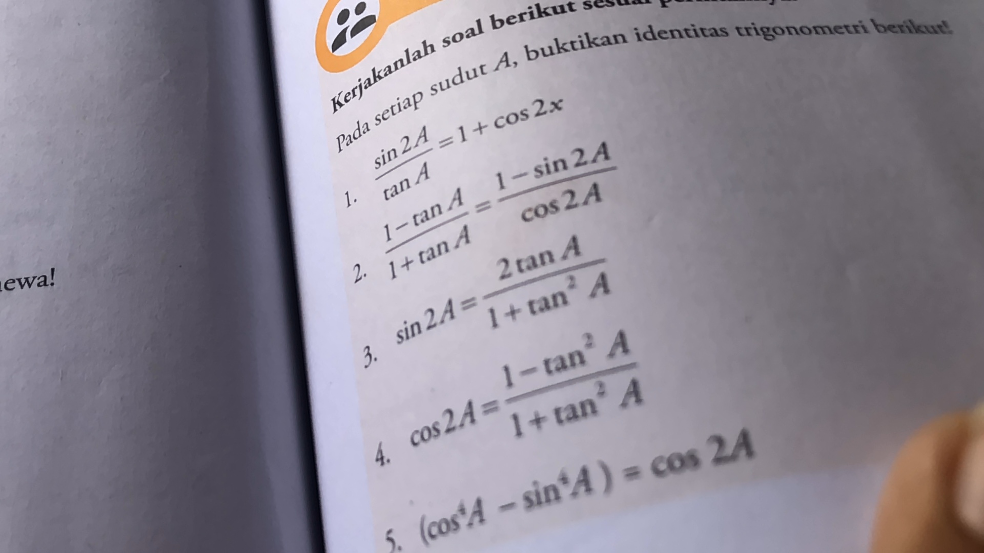 Pada setiap sudut A buktikan identitas | StudyX