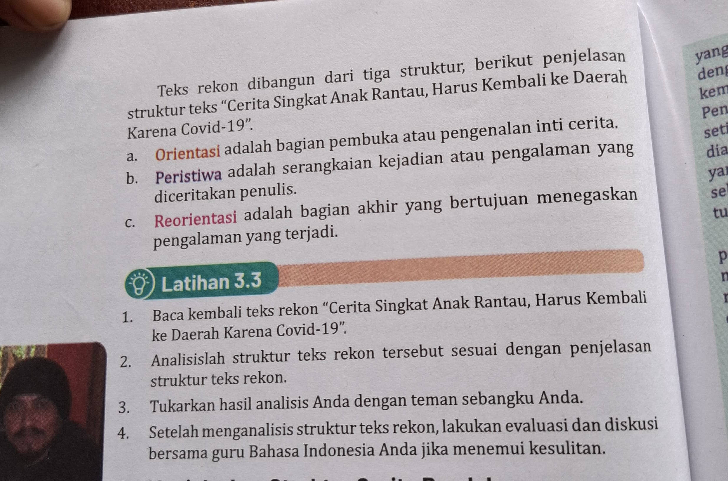 Teks rekon dibangun dari tiga struktur | StudyX