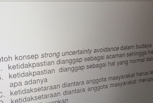 Contoh konsep strong uncertainty avoidance | StudyX