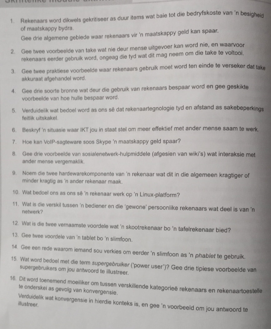 Gee drie soorte bronne wat deur die gebruik | StudyX