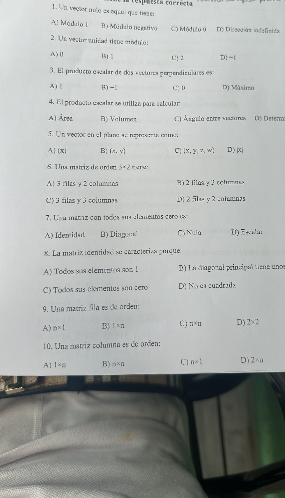 5. Un vector en el plano se representa como: | StudyX