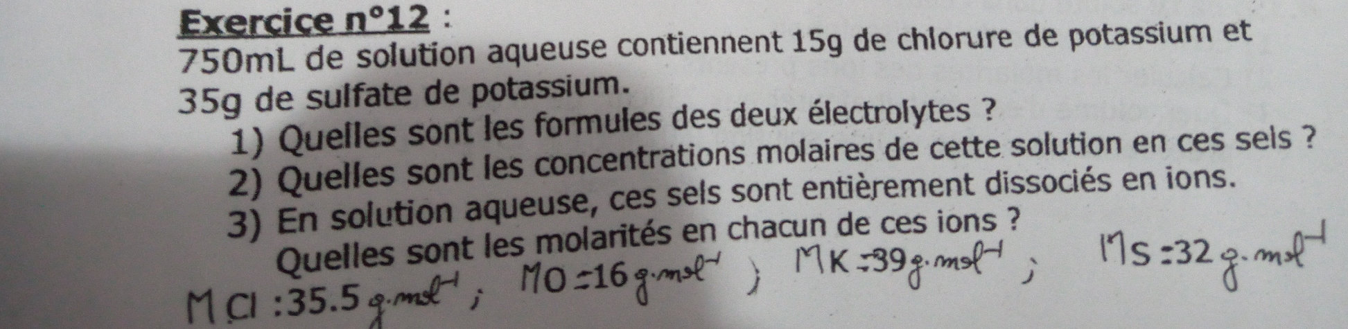 750mL de solution aqueuse contiennent 15g de | StudyX