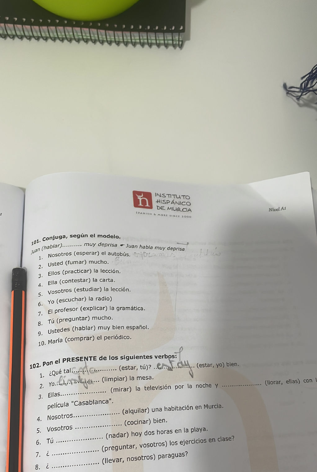 Conjuga, según el modelo. Juan | StudyX