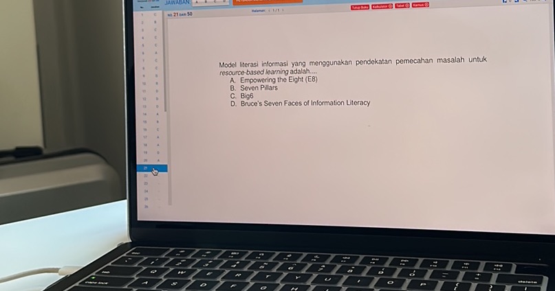 Model literasi informasi yang menggunakan | StudyX