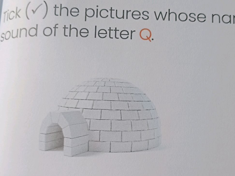 Tick ( ) the pictures whose name sound of | StudyX