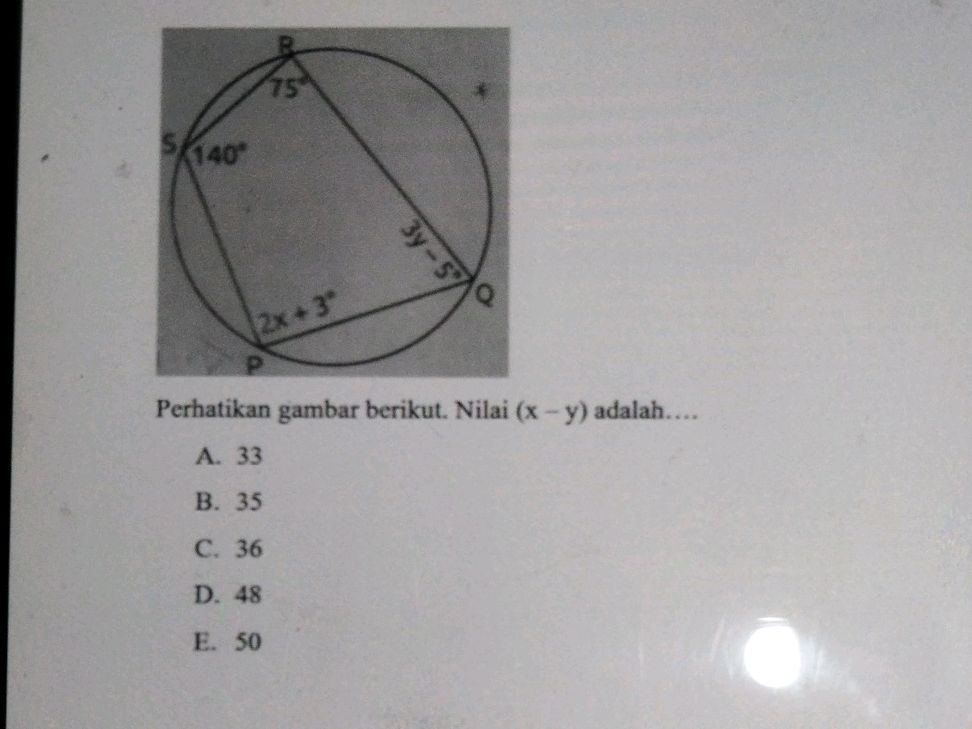 Perhatikan gambar berikut. Nilai (x - y) | StudyX