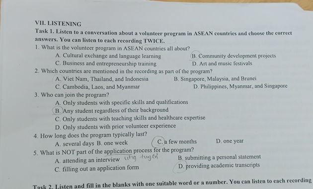 VII LISTENINGTask 1 Listen to a conversation | StudyX