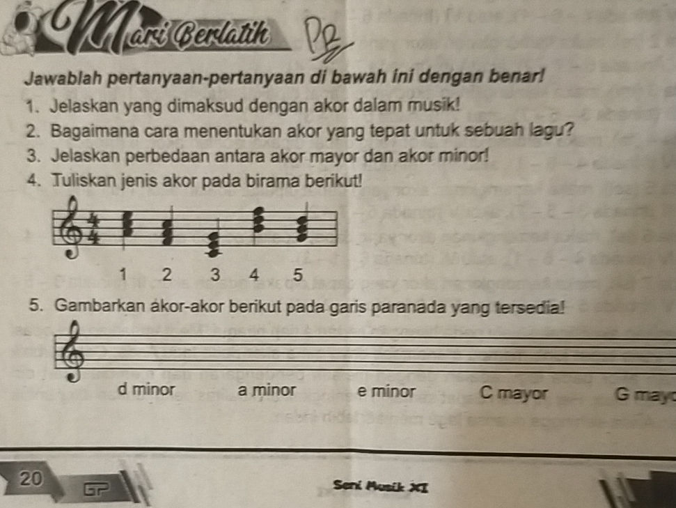 1. Jelaskan yang dimaksud dengan akor dalam | StudyX