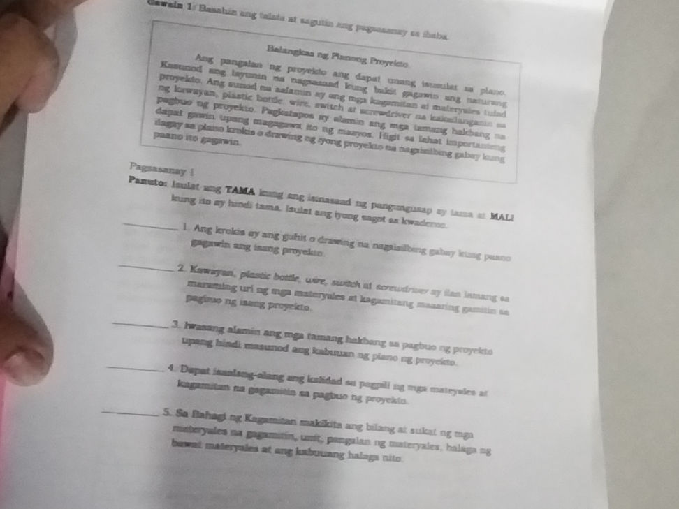 Gawain 1 Basahin ang talata at sagutin ang | StudyX