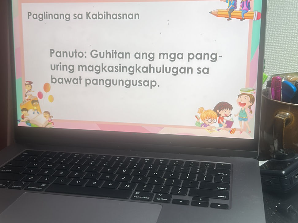 Panuto: Guhitan ang mga pang-uring | StudyX