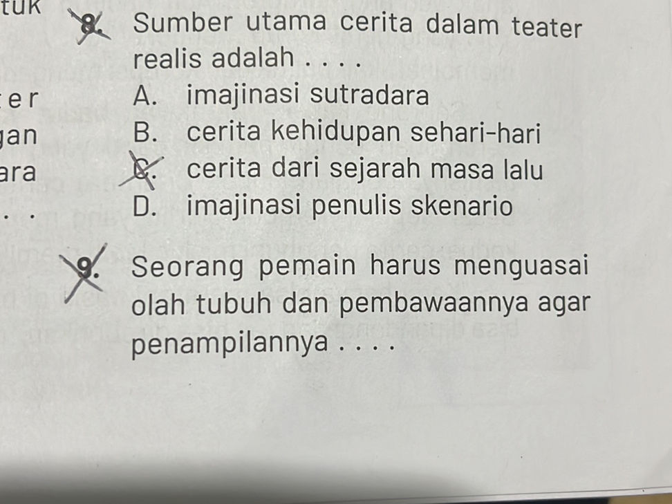 Sumber utama cerita dalam teater realis | StudyX
