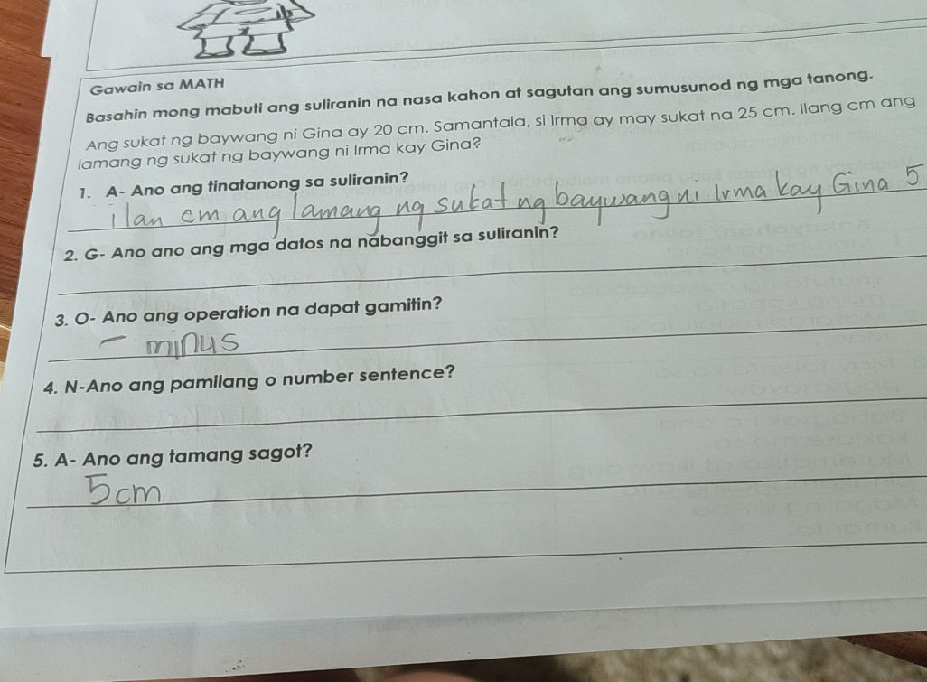 Ang sukat ng baywang ni Gina ay 20 cm. | StudyX