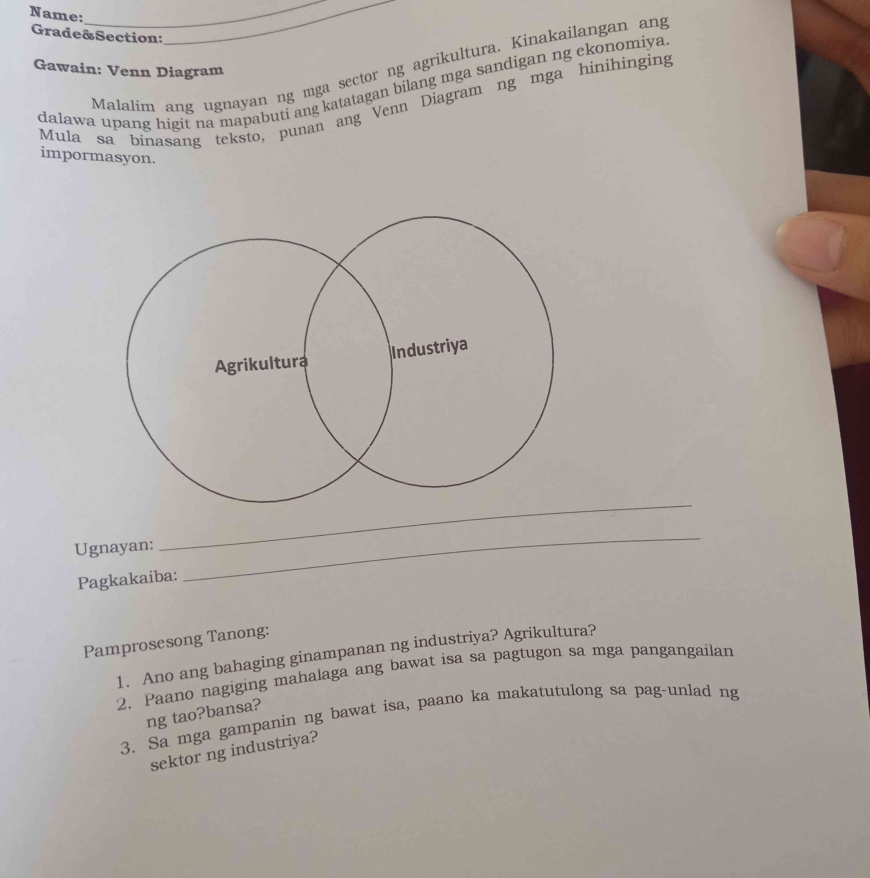Venn Diagram Ugnayan: Pagkakaiba: | StudyX