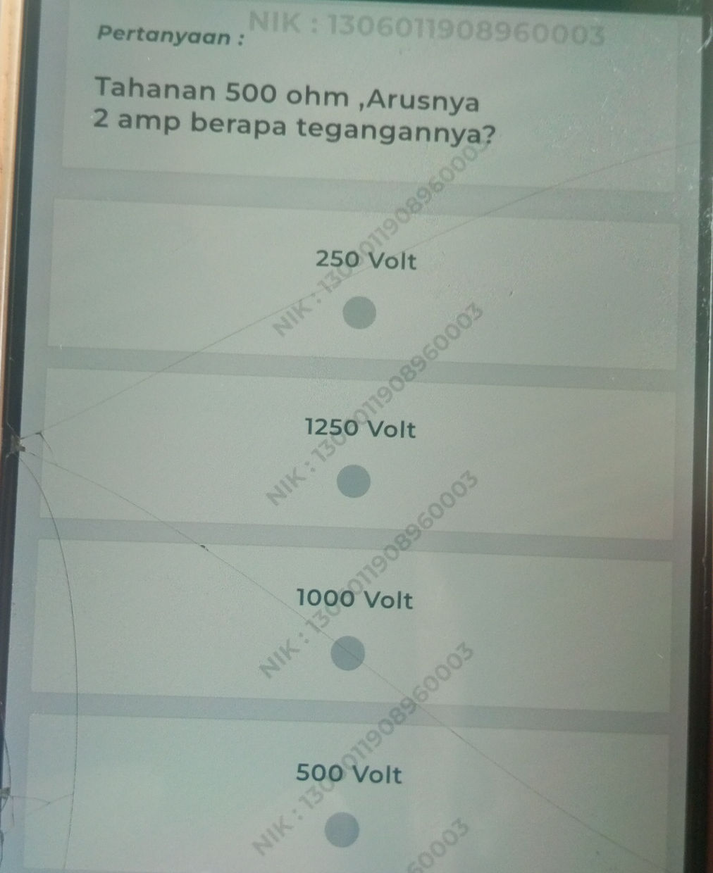 Tahanan 500 ohm, Arusnya 2 amp berapa | StudyX