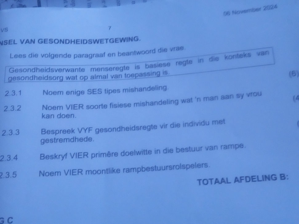 Lees die volgende paragraaf en beantwoord | StudyX