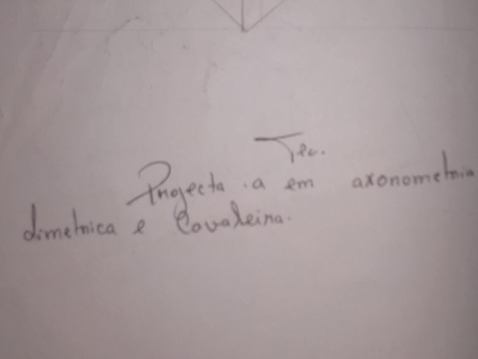 Projeta a em axonometria Dimetrica e | StudyX