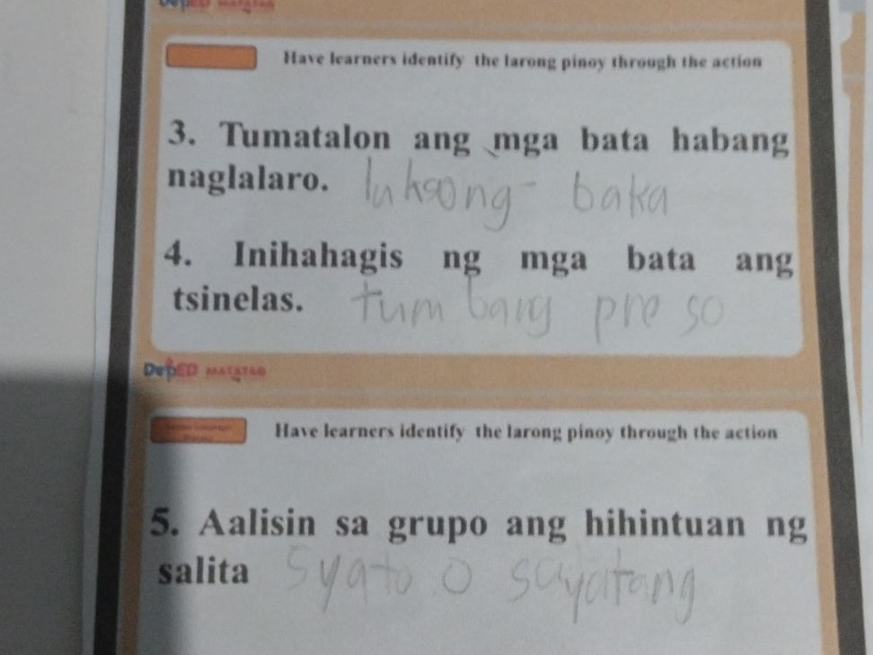 3. Tumatalon ang mga bata habang naglalaro. | StudyX