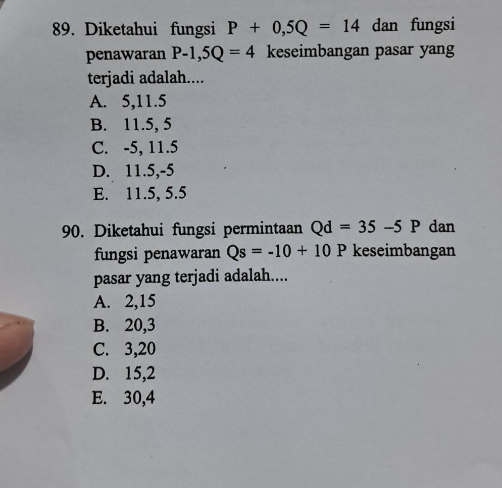 89. Diketahui fungsi $P + 0.5Q = 14$ dan | StudyX