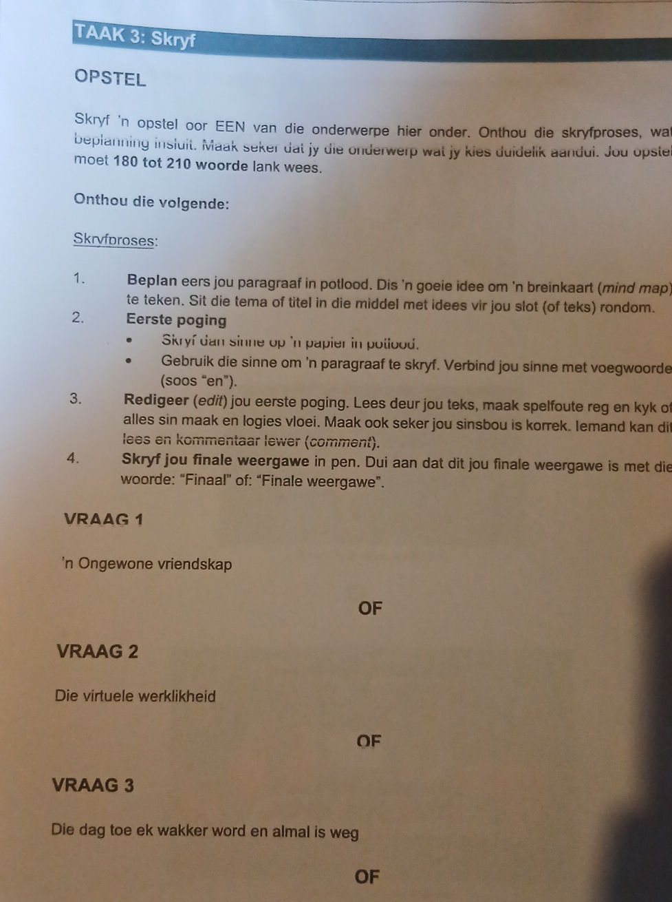 Skryf 'n opstel oor EEN van die onderwerpe | StudyX