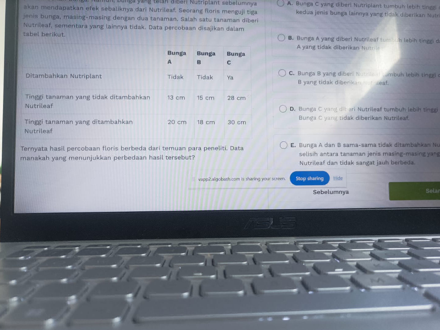 Seorang floris menguji tiga jenis bunga, | StudyX