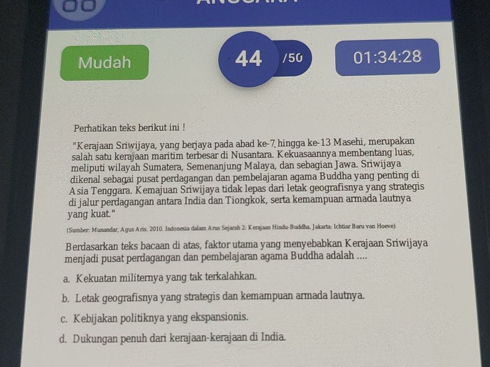 Perhatikan teks berikut ini ! "Kerajaan | StudyX