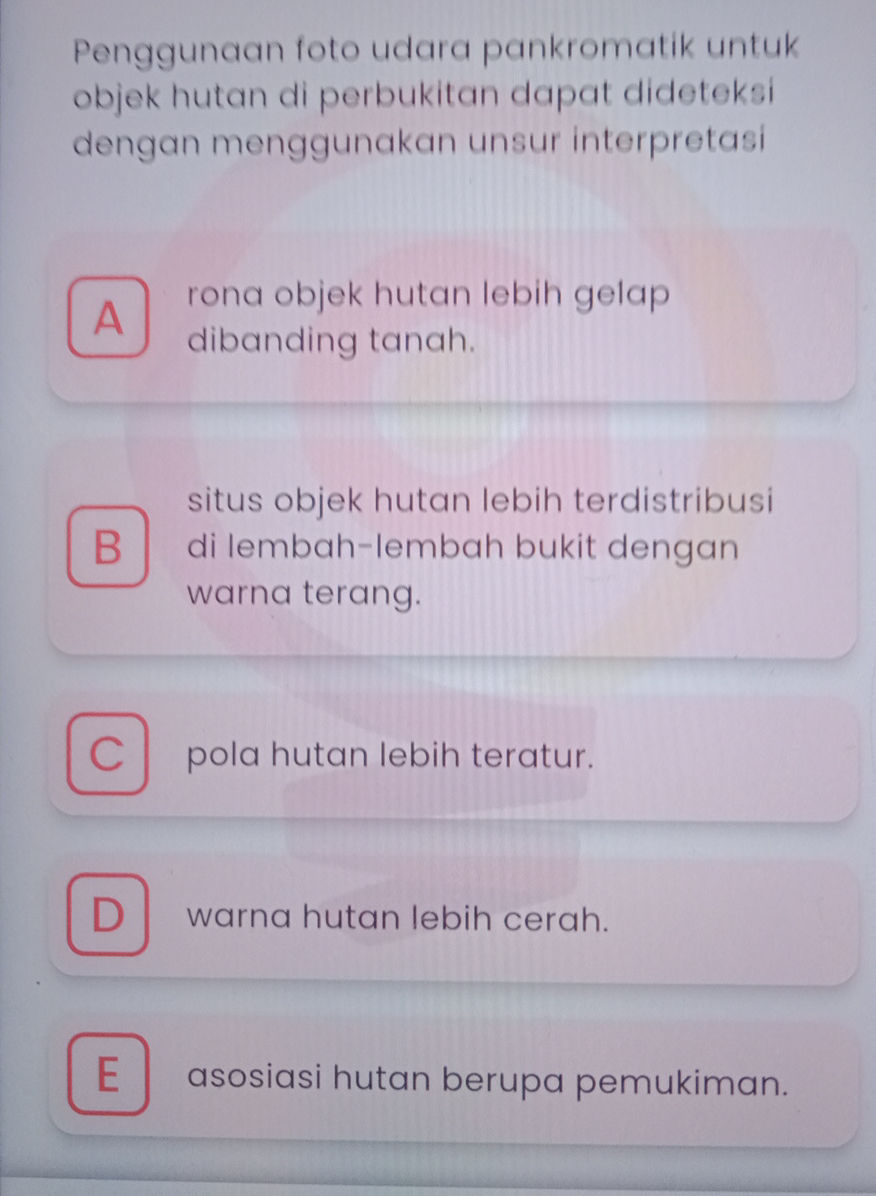 Penggunaan foto udara pankromatik untuk | StudyX