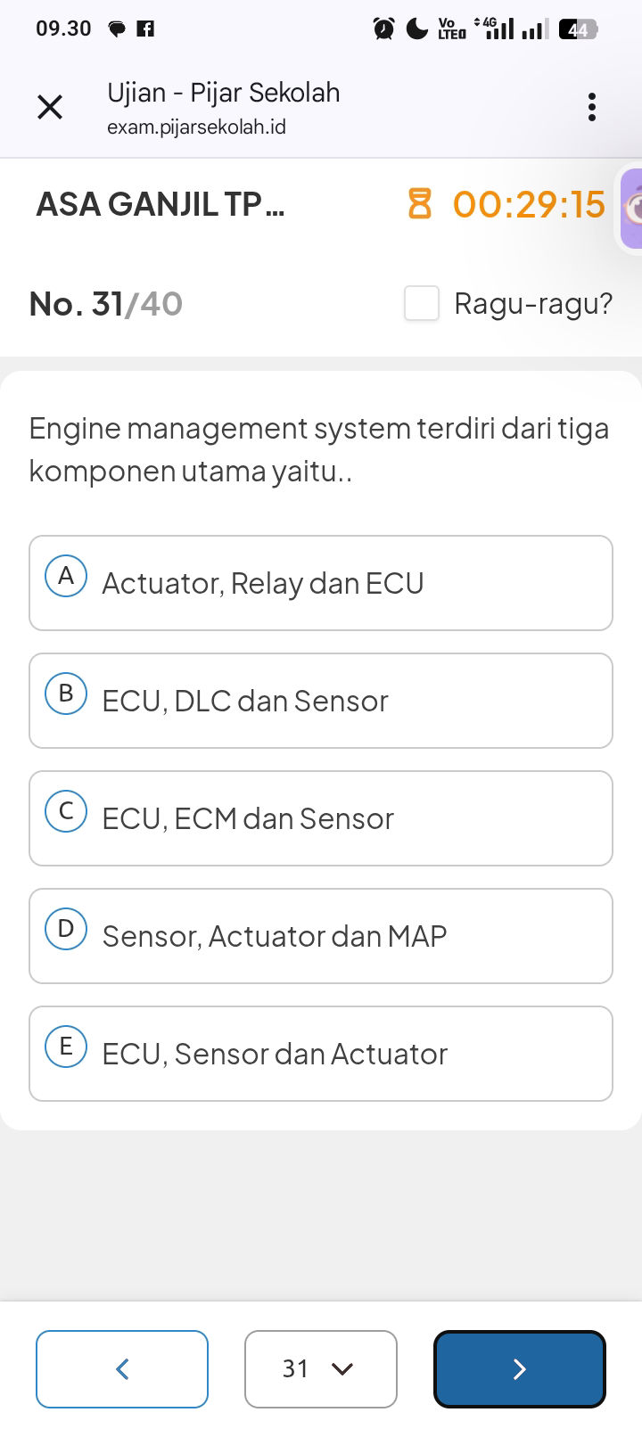Engine management system terdiri dari tiga | StudyX