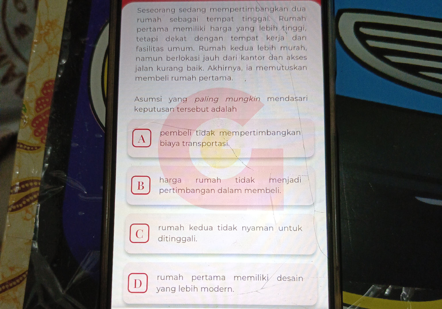 Seseorang sedang mempertimbangkan dua rumah | StudyX