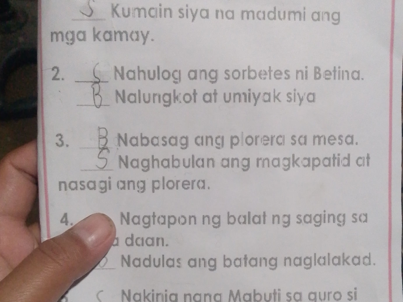 4. Nagtapon ng balat ng saging sa a daan. | StudyX