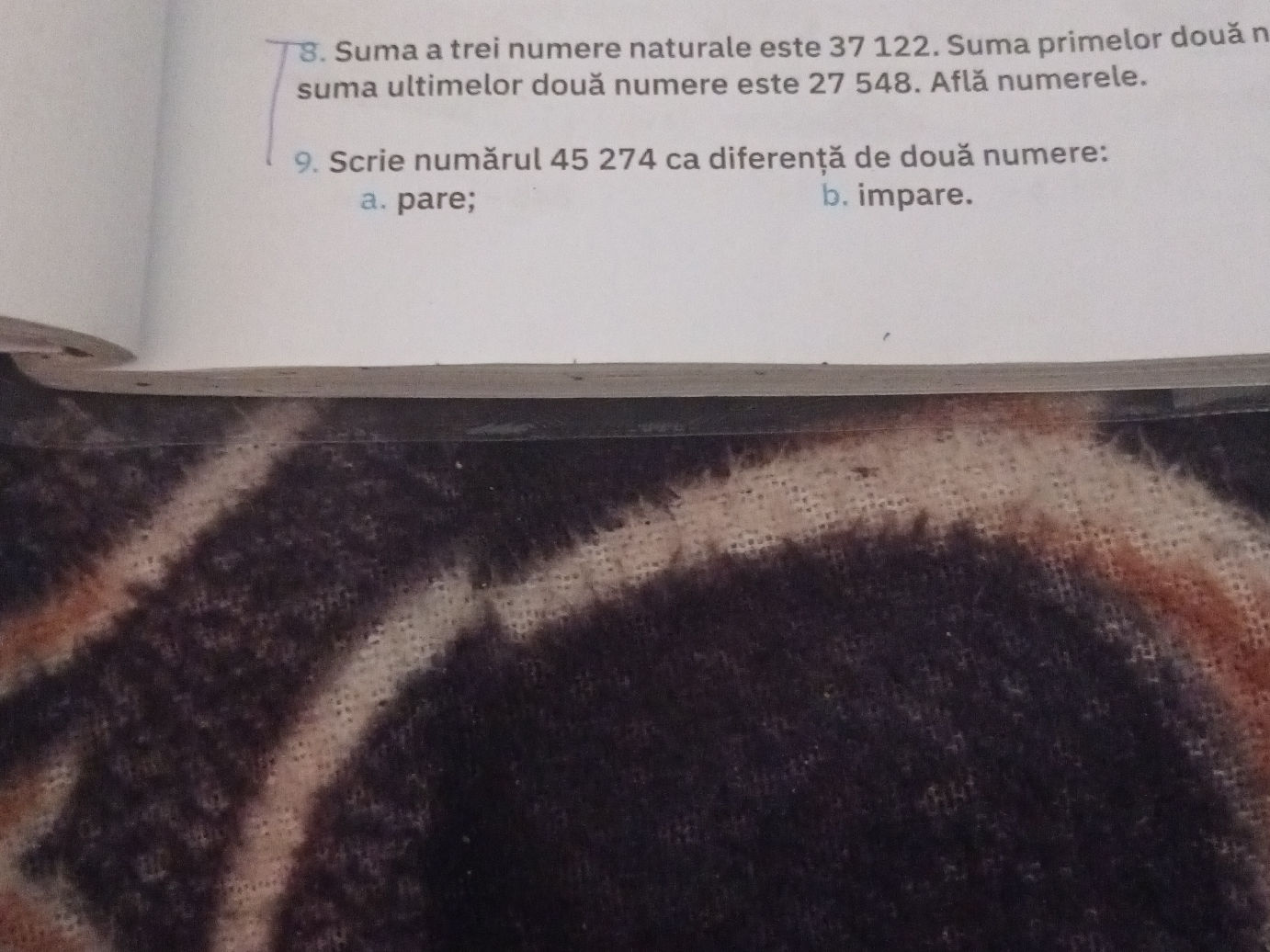 8. Suma a trei numere naturale este 37 122. | StudyX