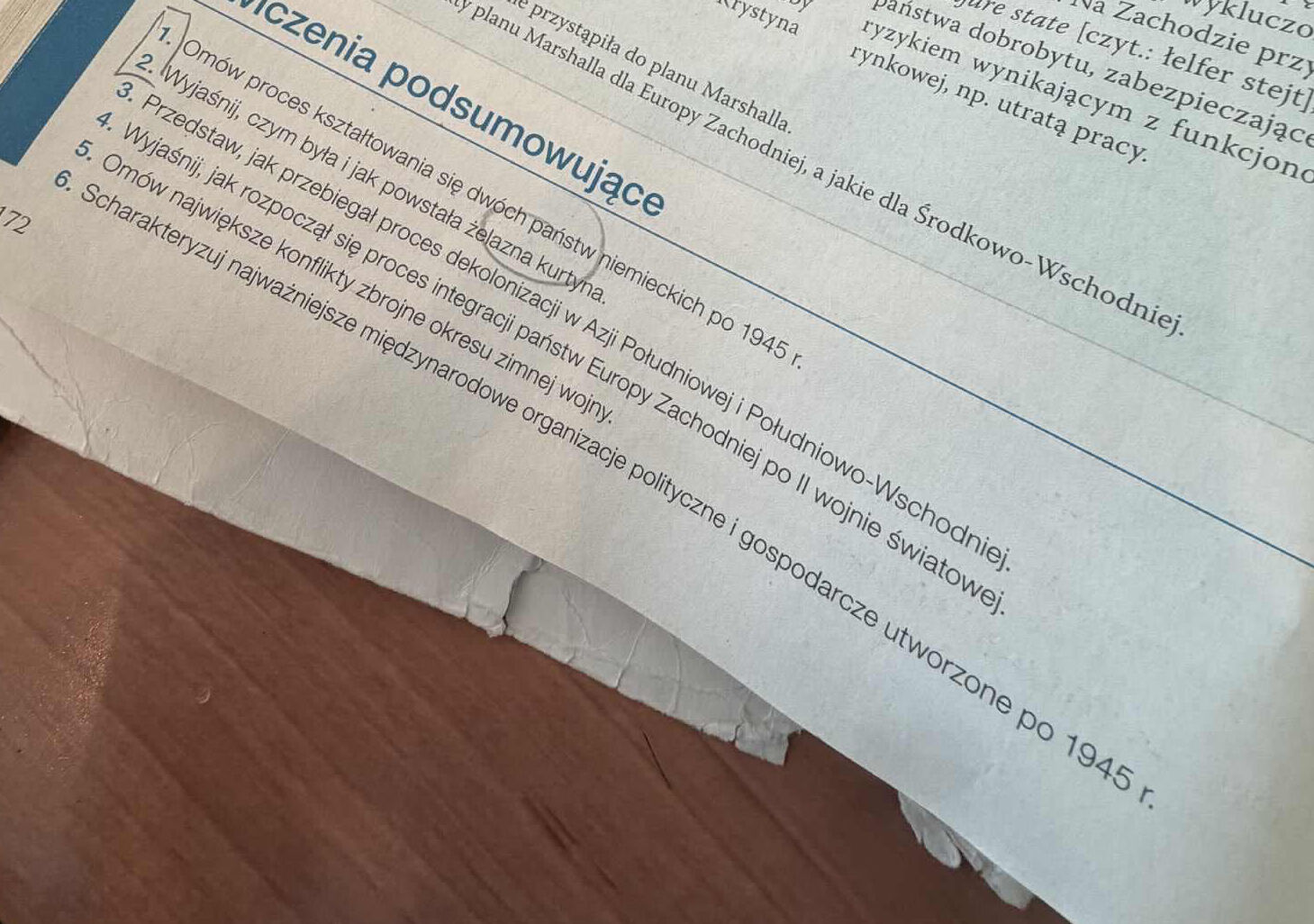 czenia podsumowujące 1. Omów proces | StudyX