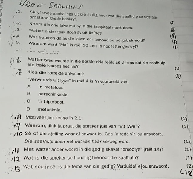 VRAE SAALHULP 1. Skryf twee aanhalings uit