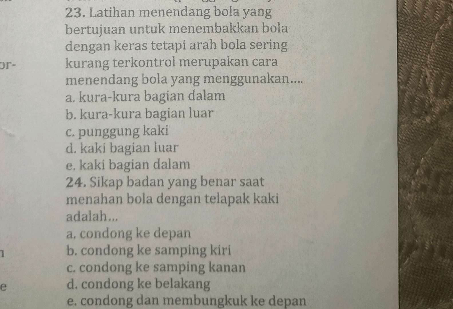 23. Latihan menendang bola yang bertujuan | StudyX