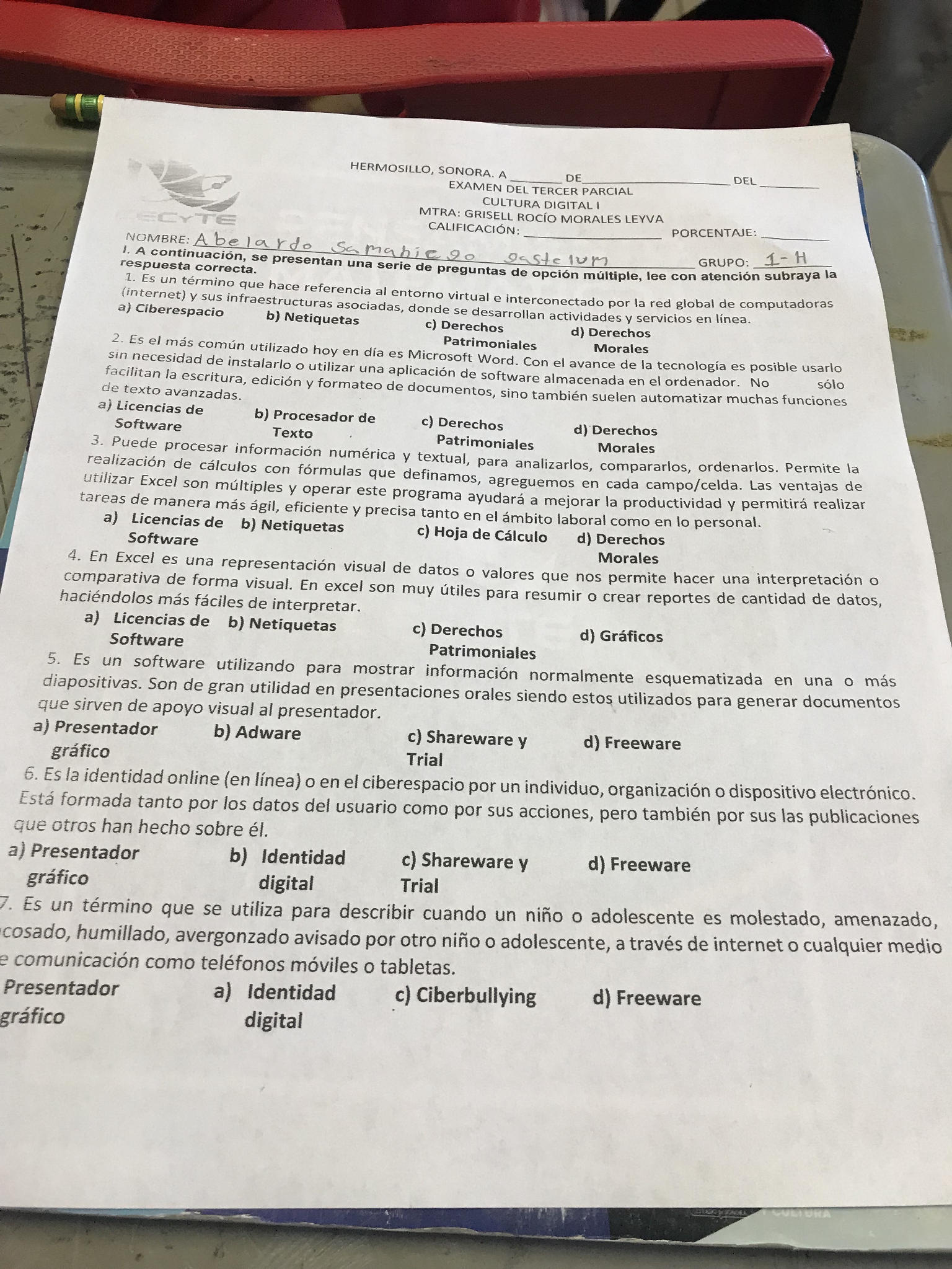 4. En Excel es una representación visual de | StudyX