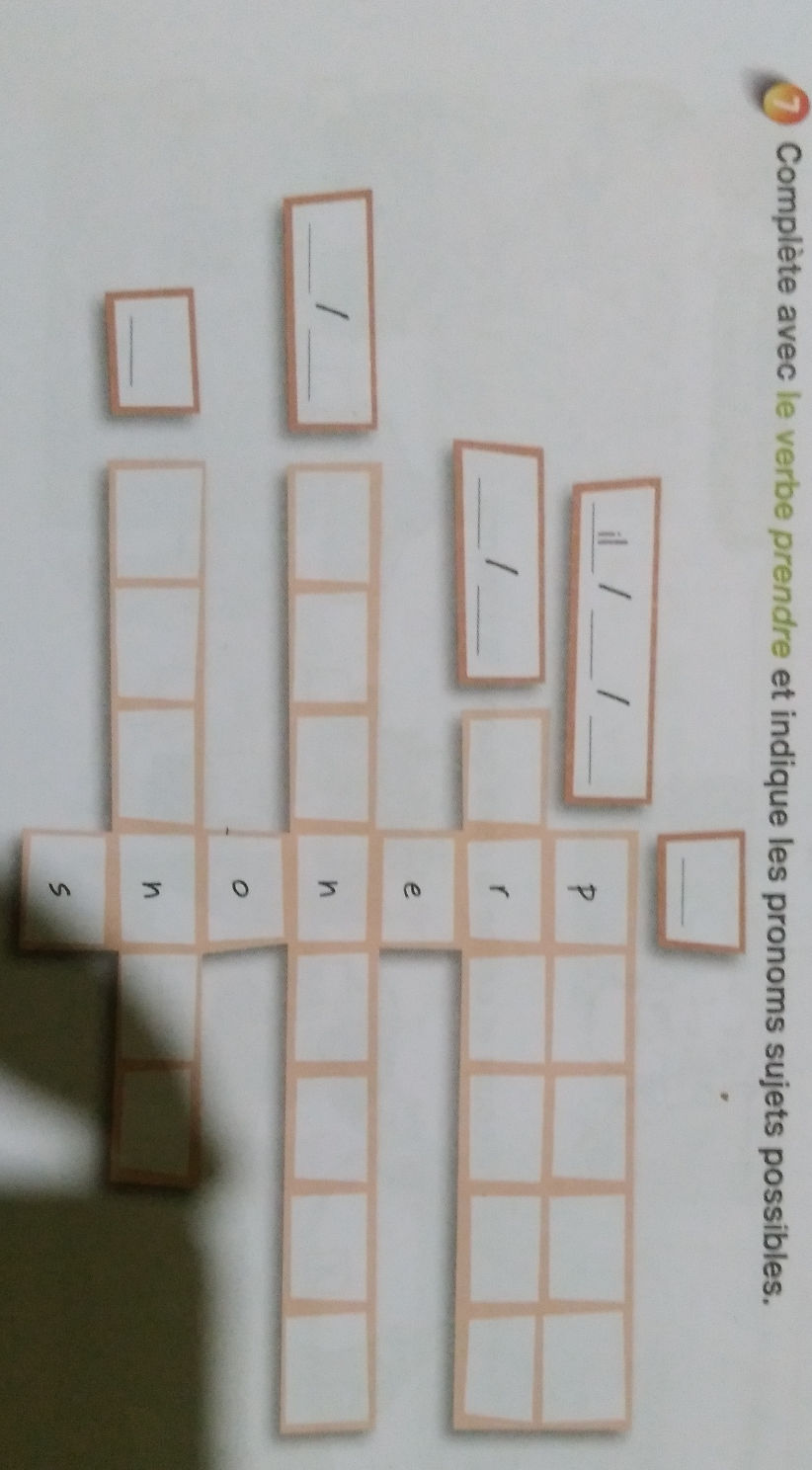 Complète avec le verbe prendre et indique | StudyX