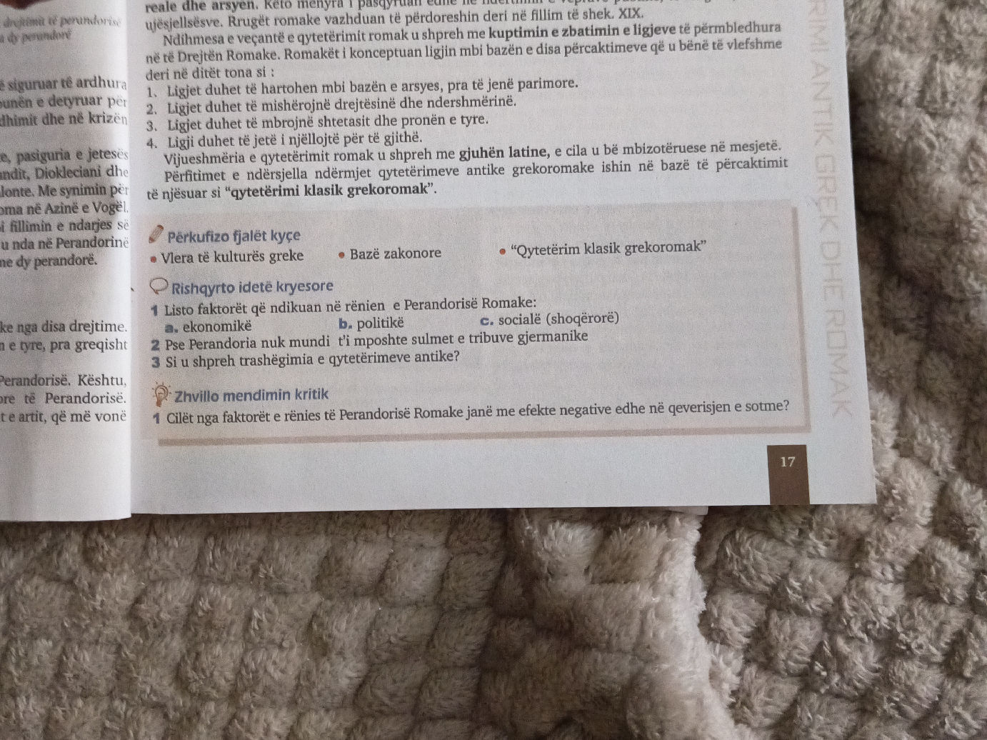 Rishqyrto idetë kryesore 1 Listo faktorët | StudyX