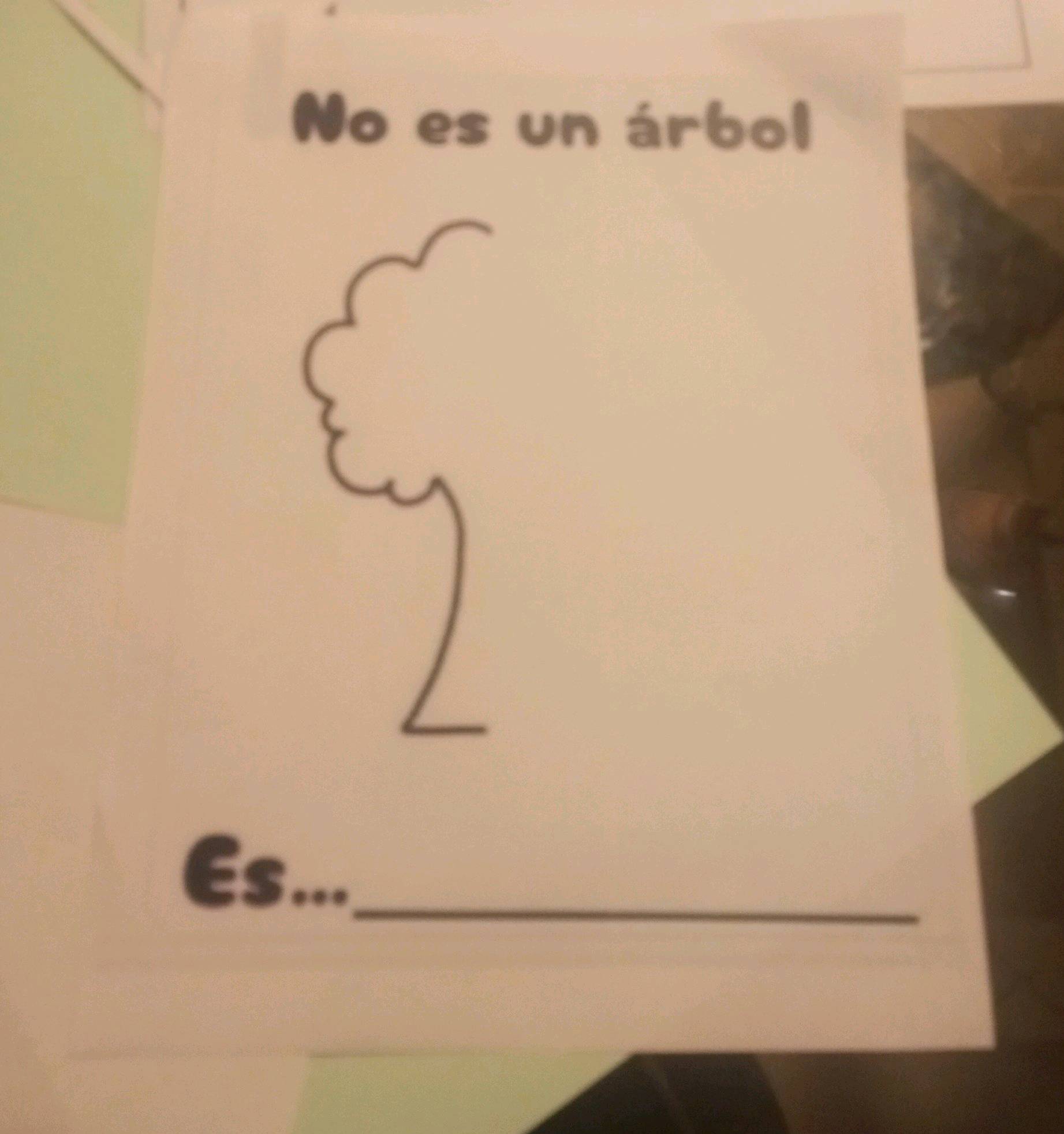 Ejercicio de vocabulario: No es un árbol