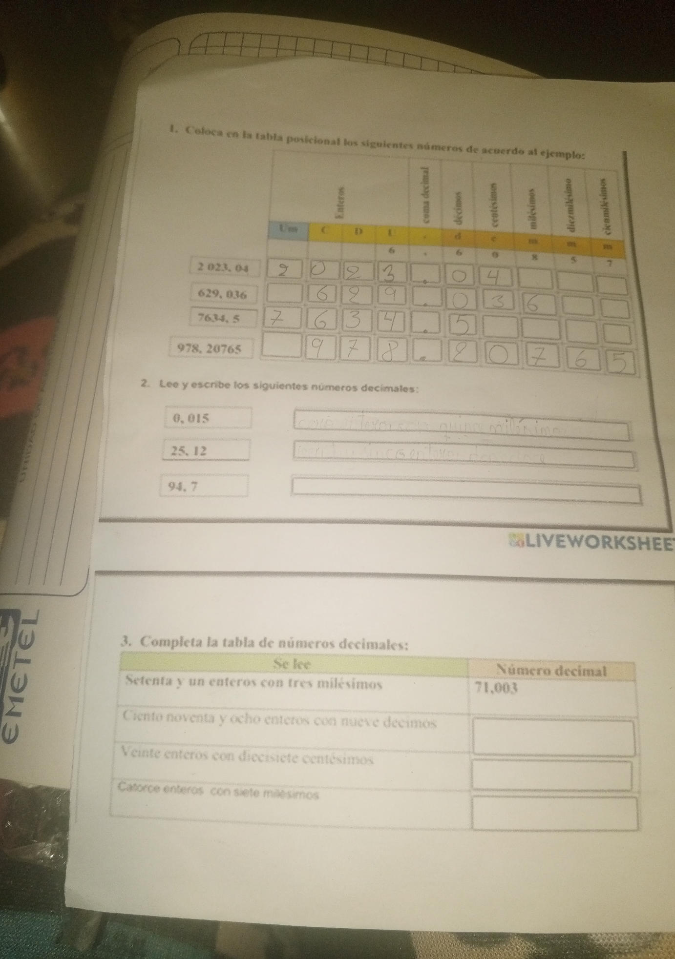 1. Coloca en la tabla posicional los | StudyX