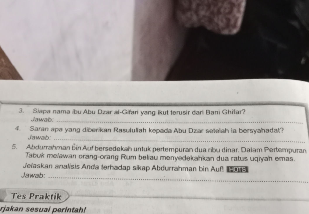 3. Siapa nama ibu Abu Dzar al-Gifari yang | StudyX