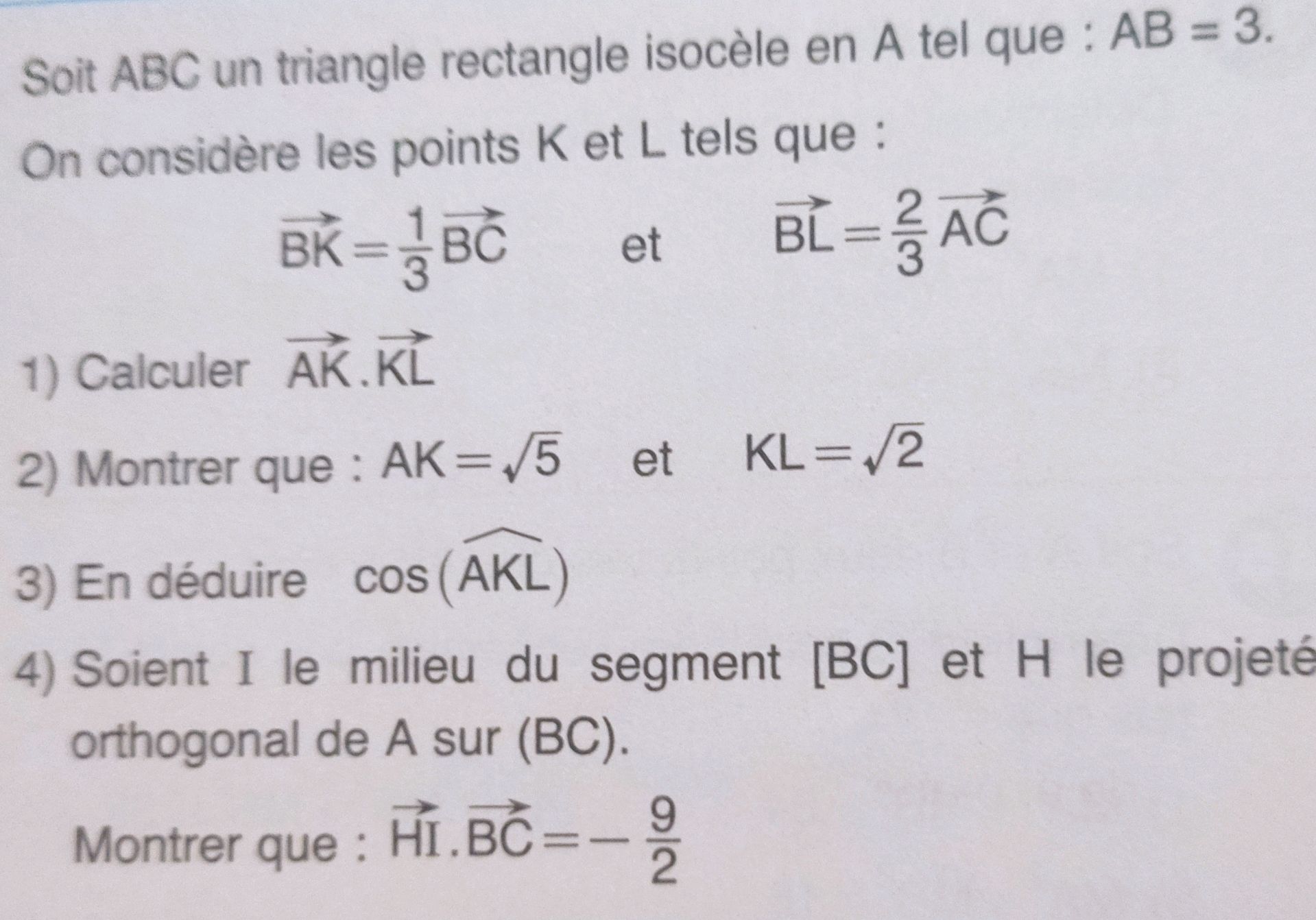 Soit ABC un triangle rectangle isocèle en A | StudyX