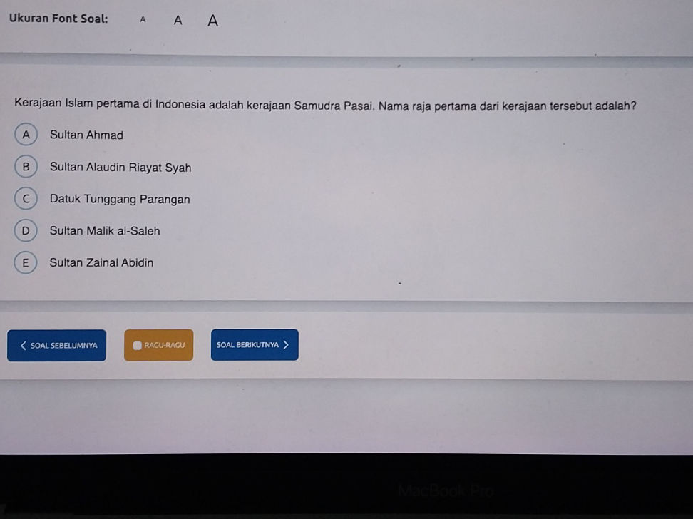 Kerajaan Islam pertama di Indonesia adalah | StudyX